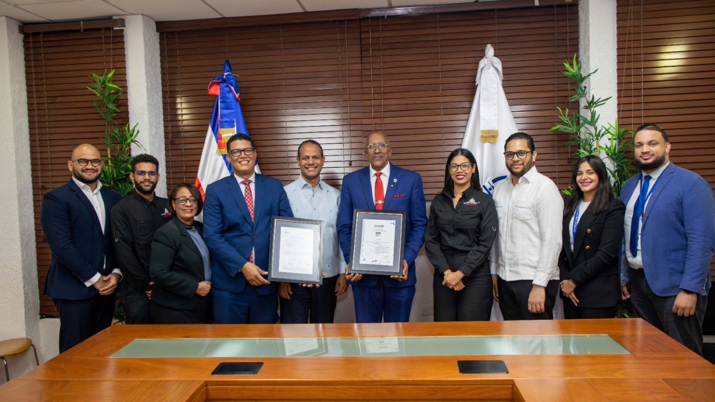 Contraloría General de la República obtiene certificación ISO 9001: hito inédito en sus 95 años ...